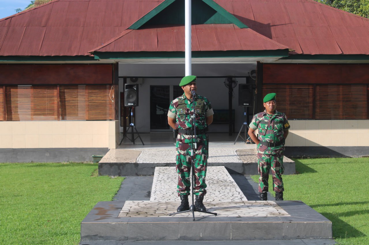 Dandim 1404/Pinrang Pimpin Apel Pengecekan Cuti Gelombang Pertama dan Pelepasan Cuti Lebaran ...
